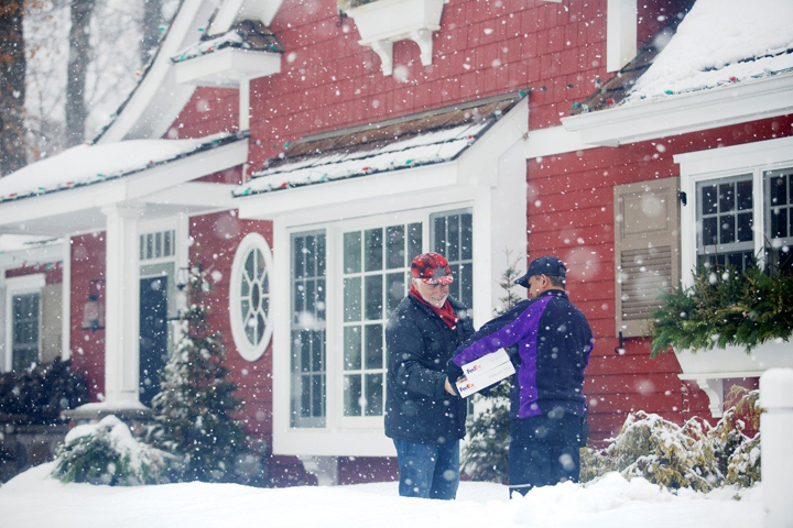 5 Tips to Pack and Ship Gifts like an Expert this Holiday Season ...